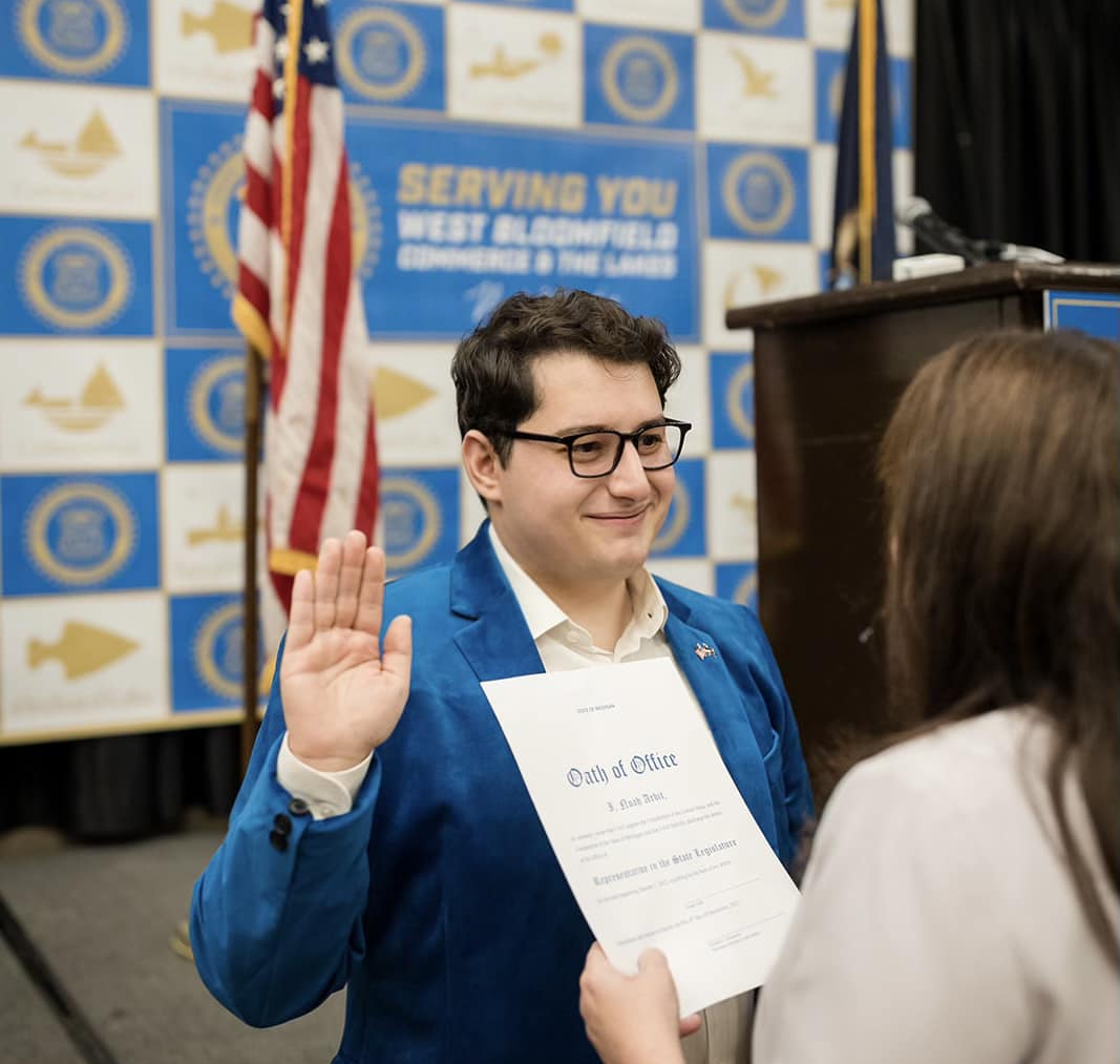 Swearing in State Representative Noah Arbit