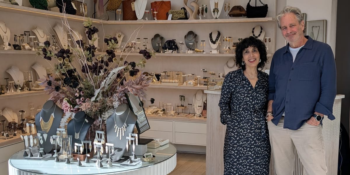 At This Mom-and-Pop Store, Mom and Pop Are Divorced